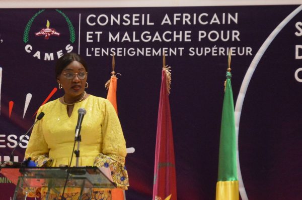 Le Pr Delphine Edith Emmanuel assure la présidence du Cames - Journal ...